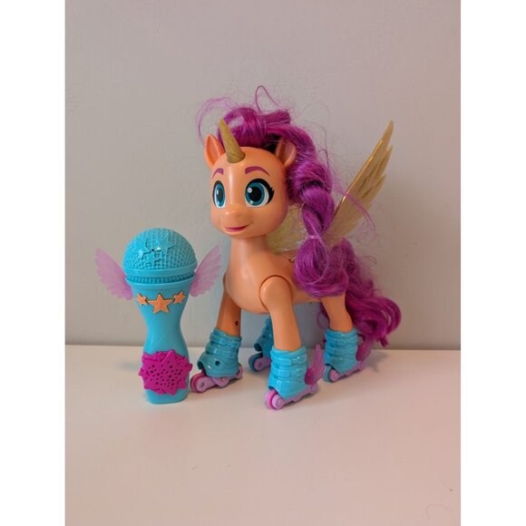 Toys | My Little Pony A New Generation Sing N Skate Sunny Starscout ...